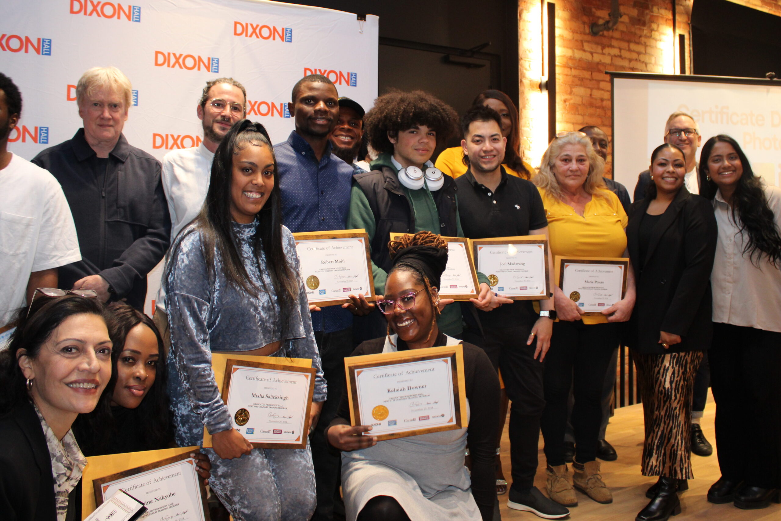 Dixon Hall Celebrates Youth Incubator and Next Steps Graduates - Dixon Hall
